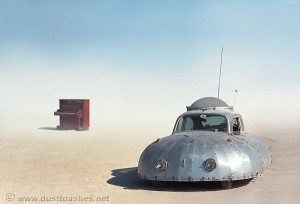 Real Surreal Space mutant vehicle | Dust to Ashes